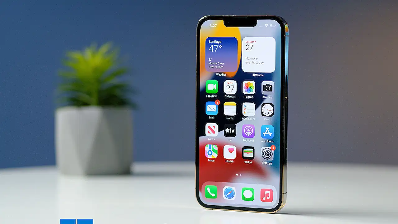 Exploring Windows 11: Enhanced Compatibility with iPhone